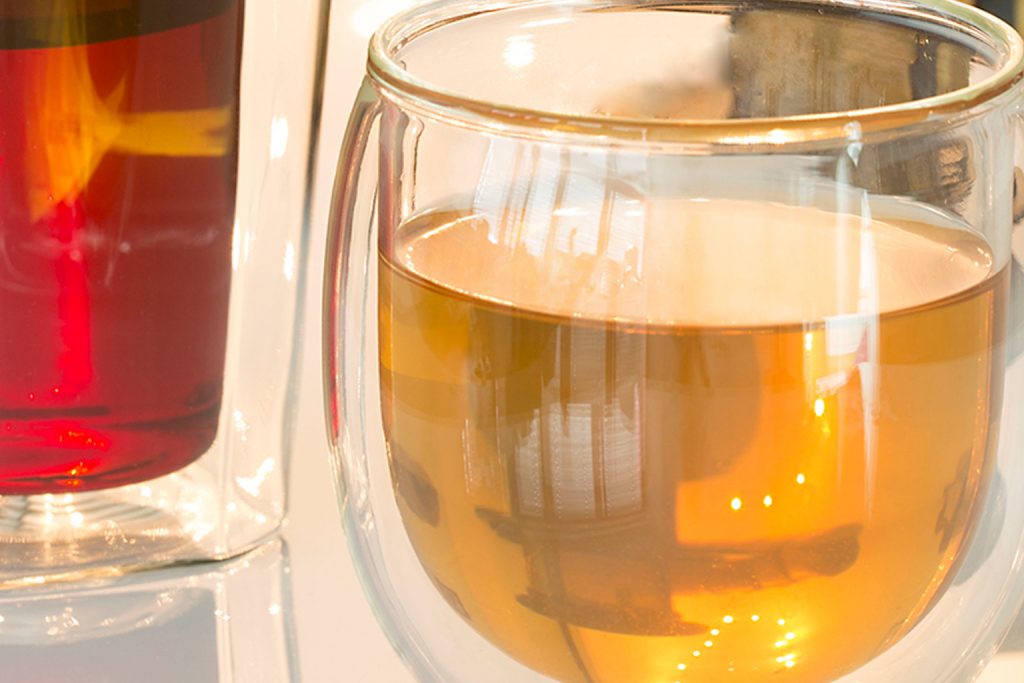 Mulled Wine with finum® Floating Basket!